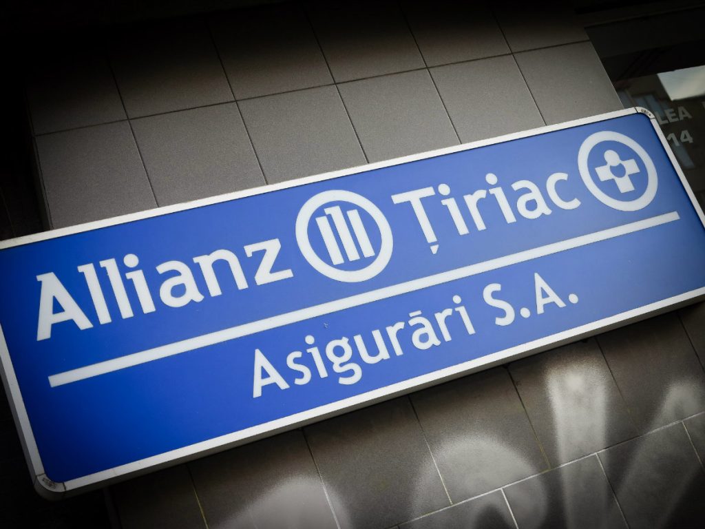 Contact Allianz-Țiriac: telefon call center suport clienți - eContact